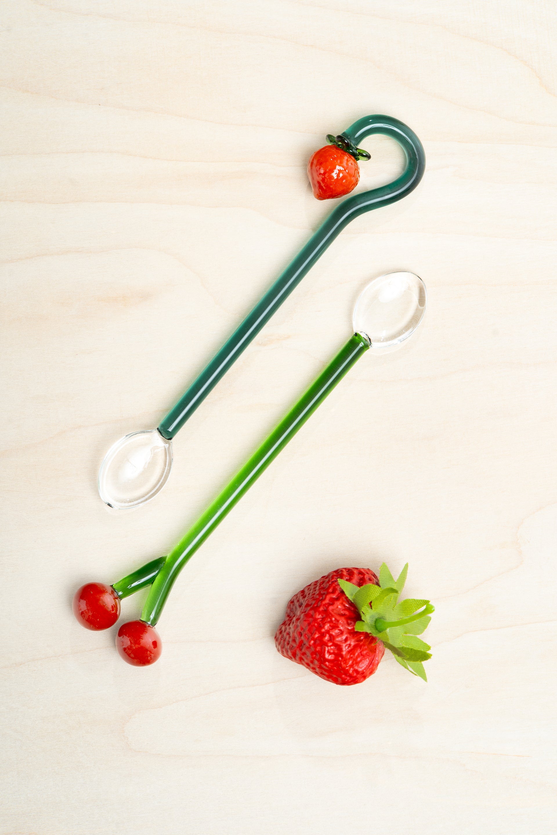 Cherries and Strawberry Spoons | Ichendorf Milano | Borosilicate Glass ...
