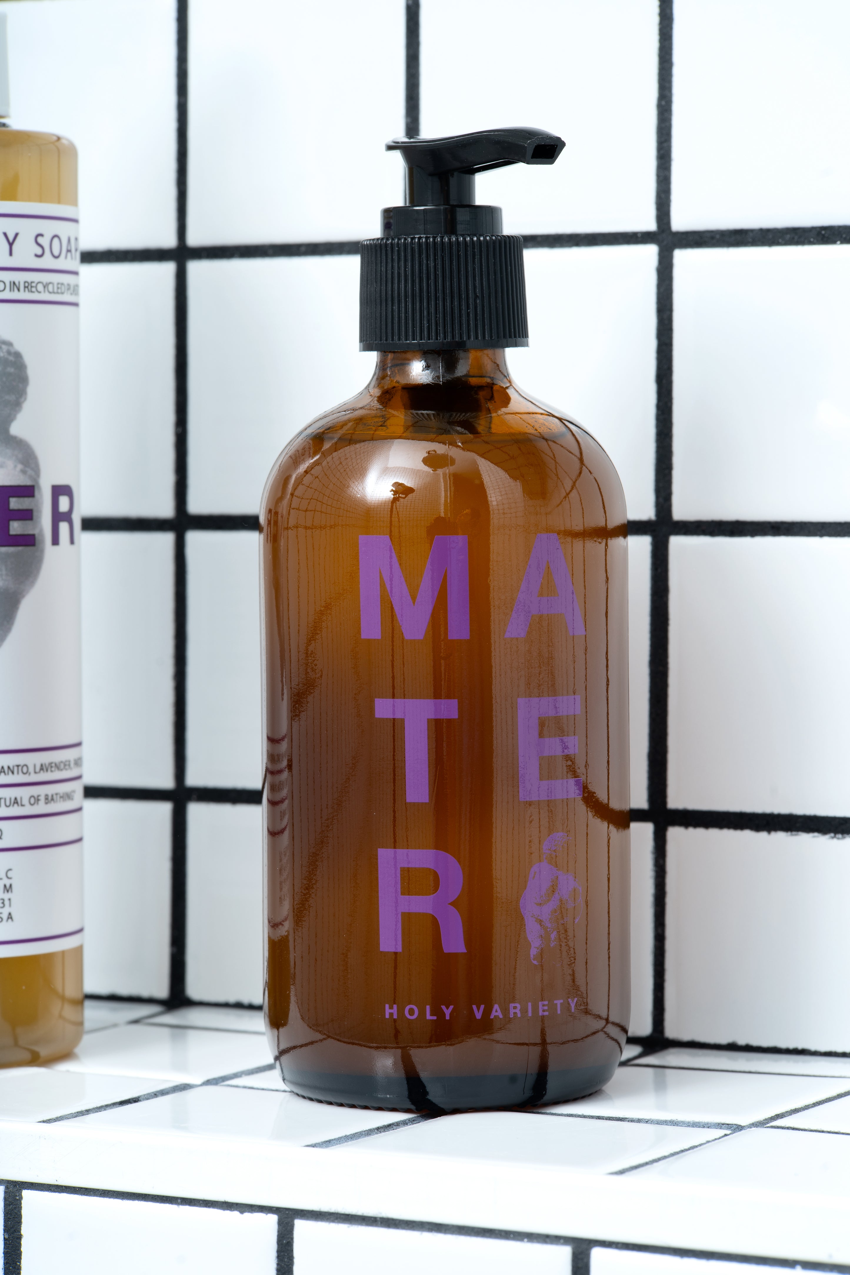 Holy Soap – Pon The Store