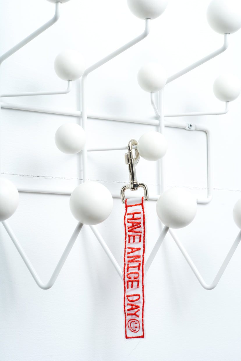 Have a nice day :) Keychain – Pon The Store